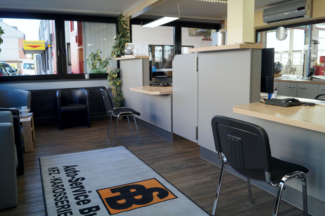 Startseite - Auto-Service-Busse
